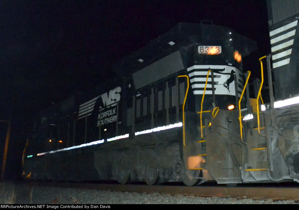 NS C40-8 8313 leads 17G